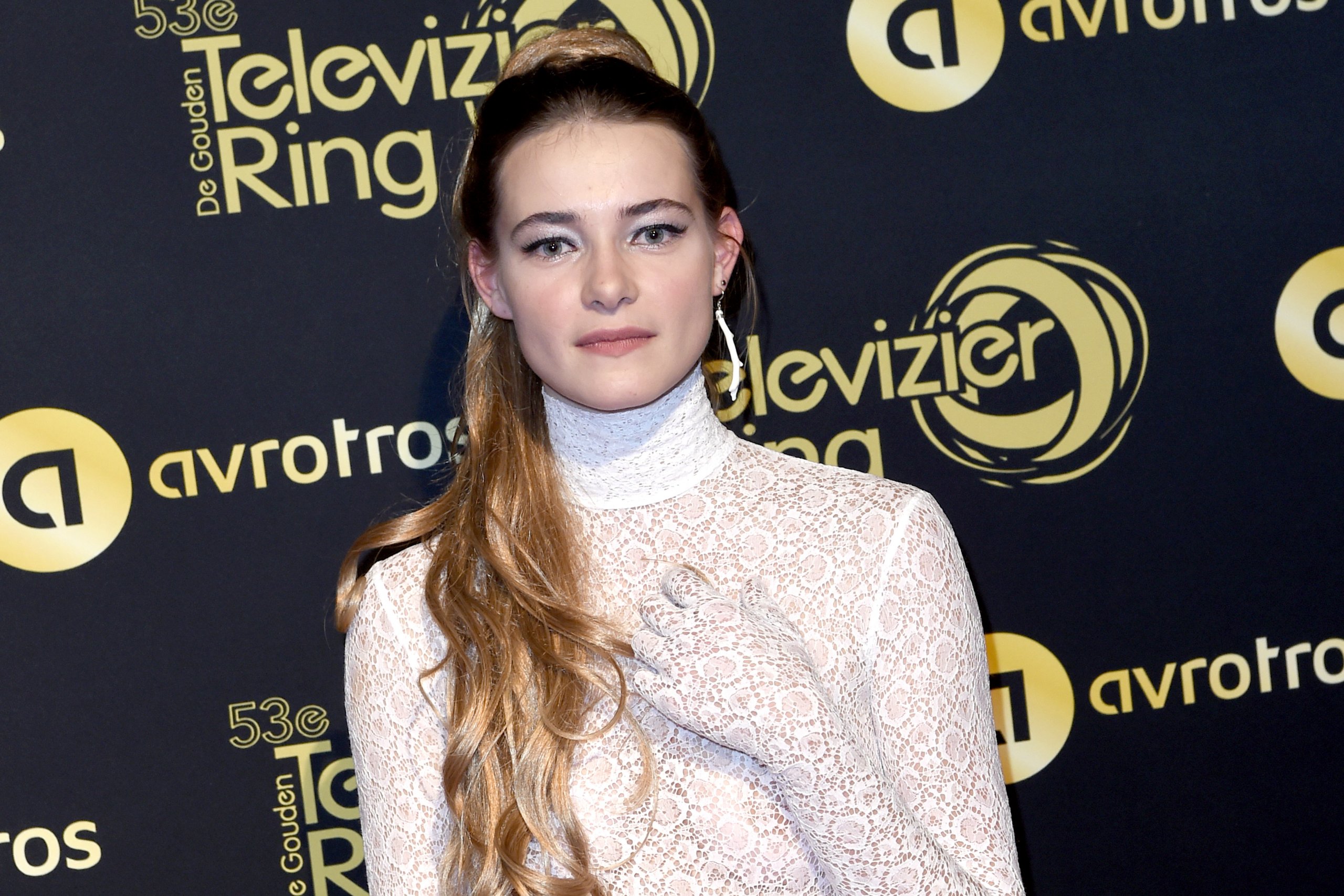 Ka-ching! Emma Wortelboer doet boekje open over jaarsalaris | Grazia