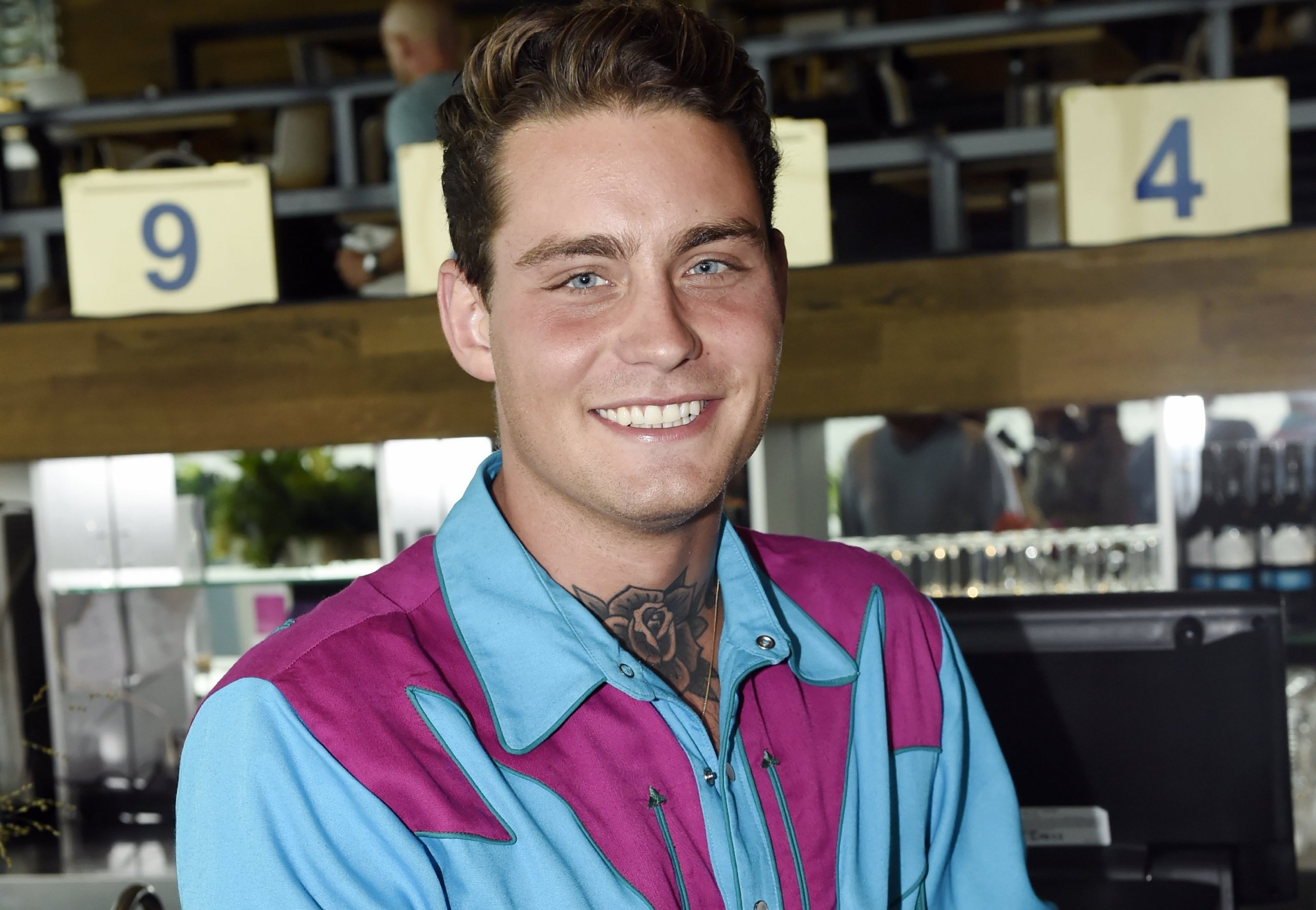 Dit vindt Douwe Bob van Nederlandse inzending Eurovisie Songfestival ...