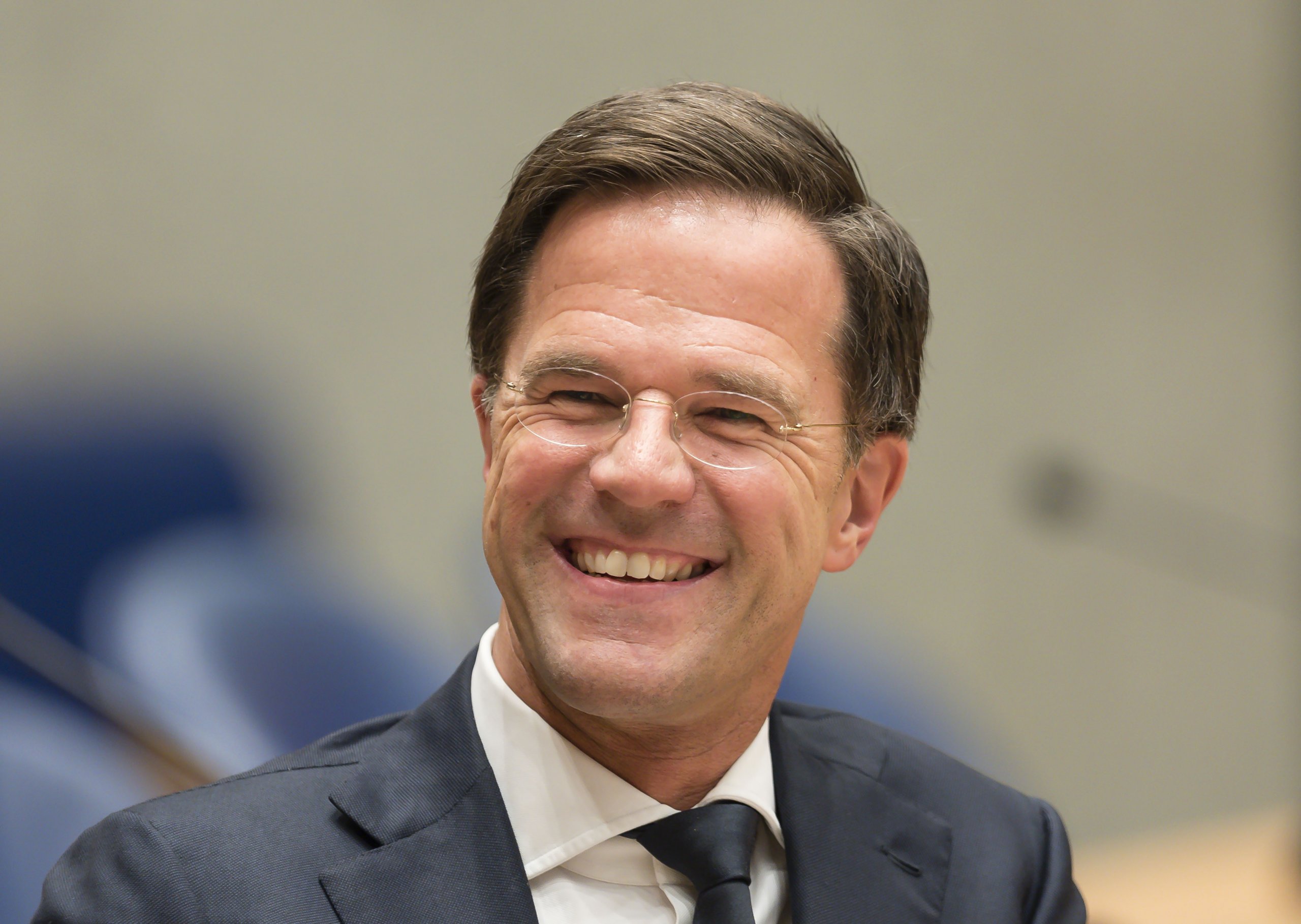 Video van Mark Rutte in de supermarkt gaat viral | Grazia