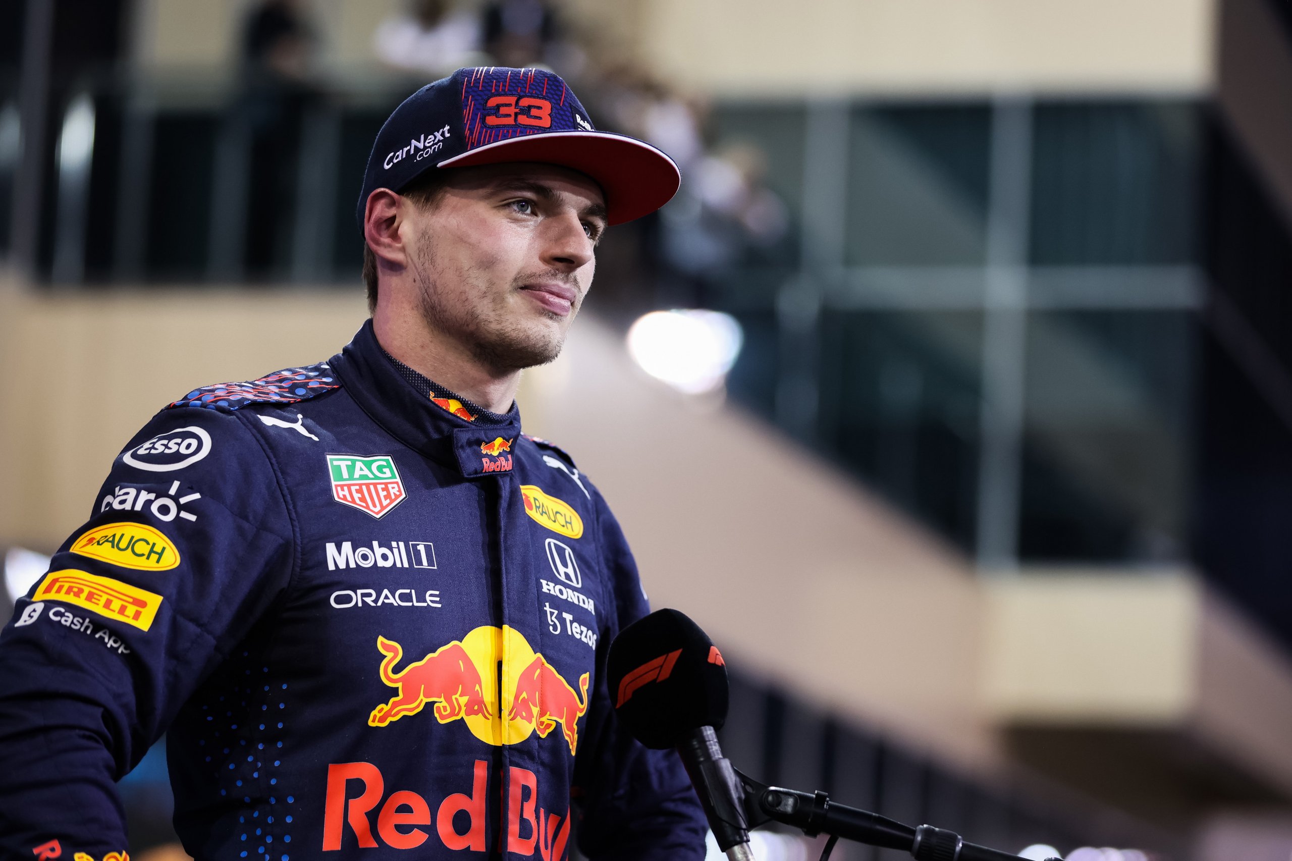 Zo ziet de knappe moeder van Max Verstappen eruit | Grazia