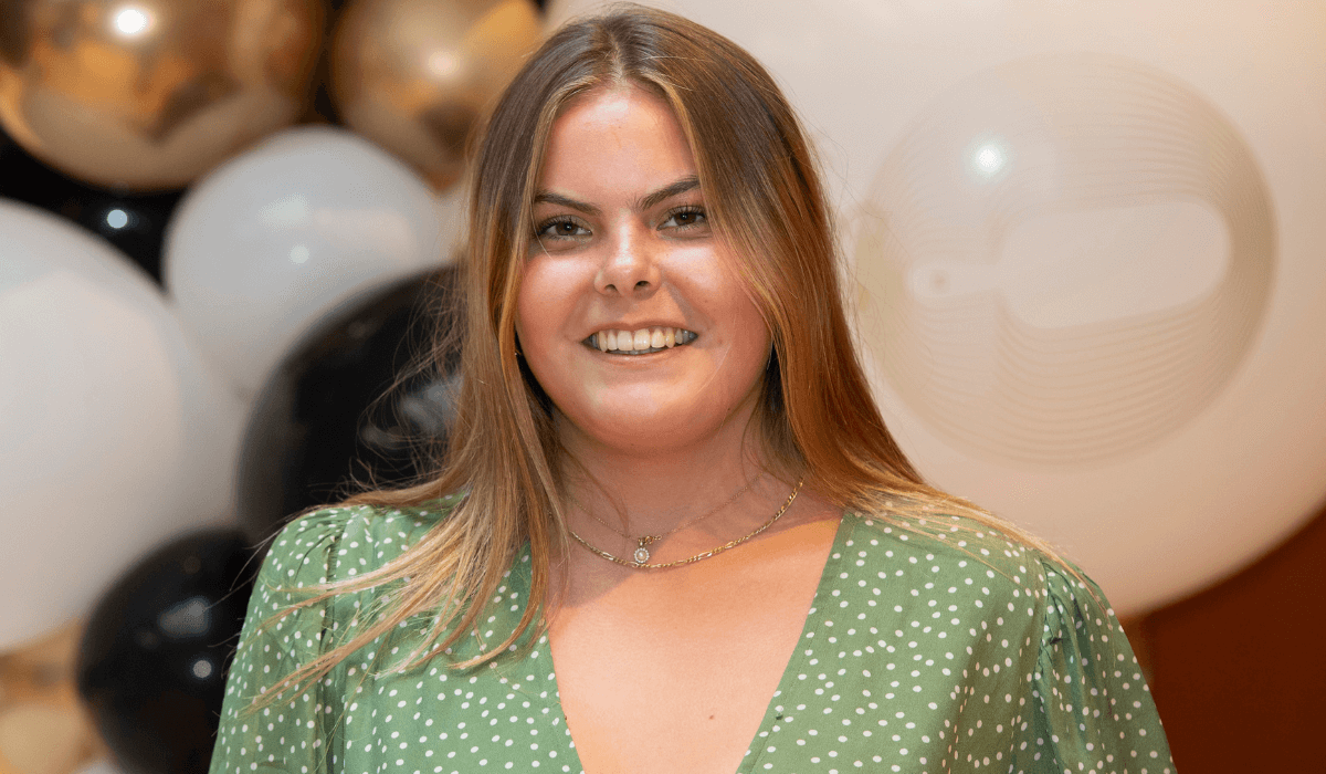 Eloise deelt set lieve kiekjes met moeder prinses Laurentien