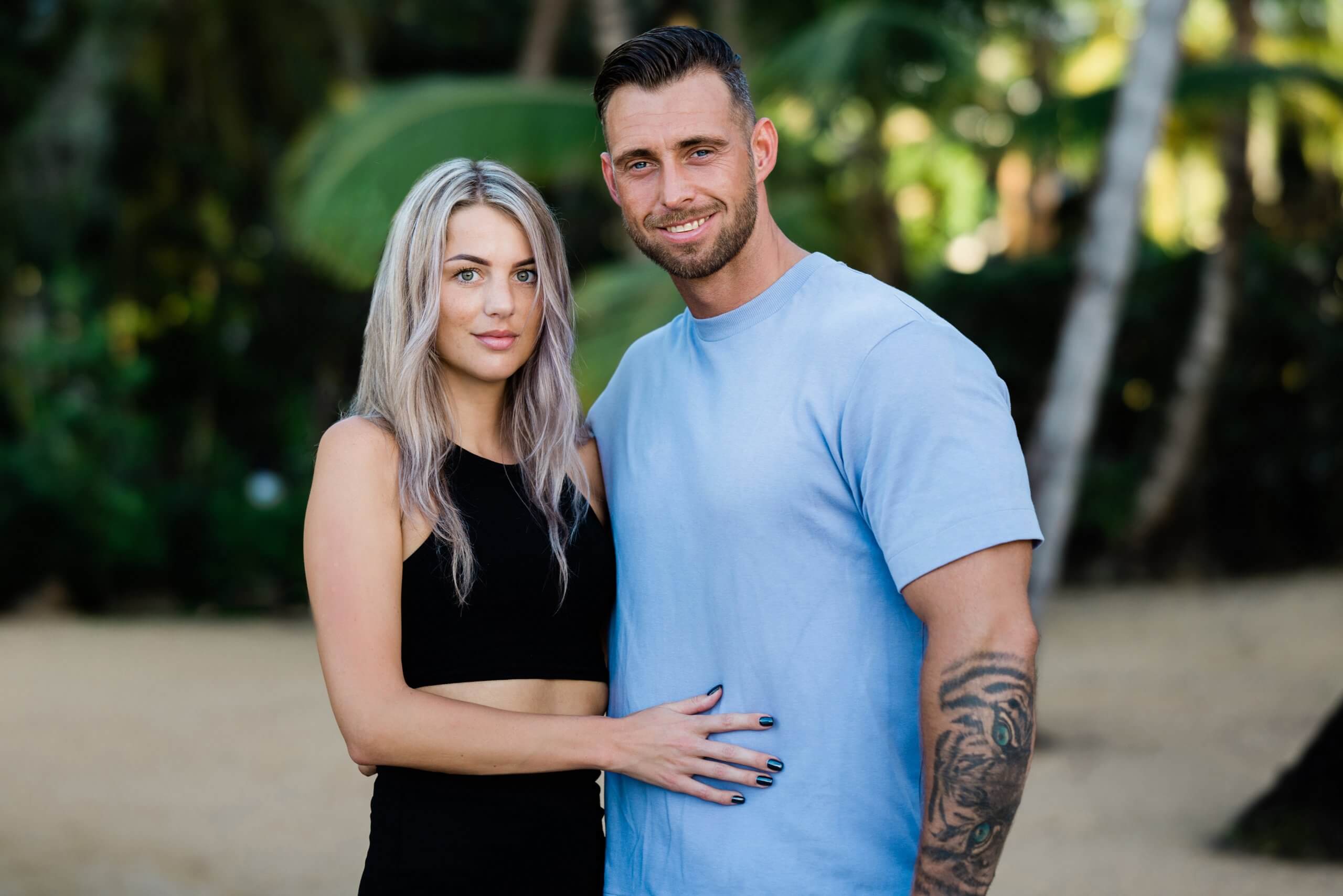 Temptation Islands Iris in shock na opmerking vriend Whitney