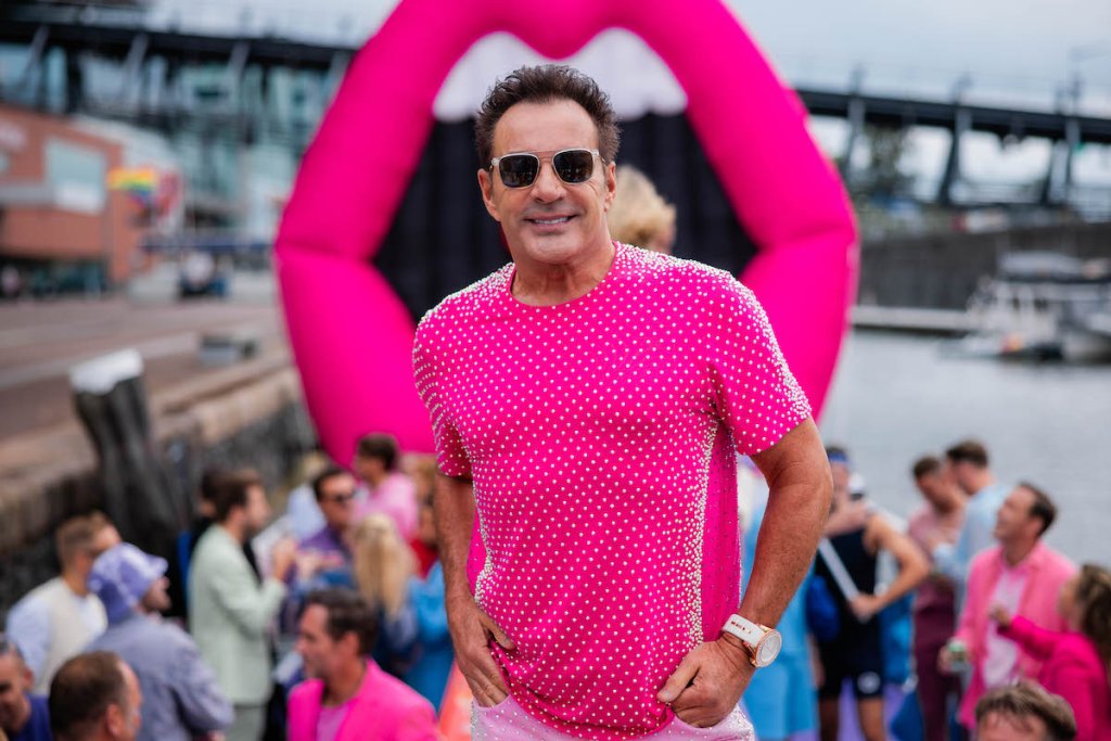 BN'ers vieren Pride tijdens Canal Parade in Amsterdam