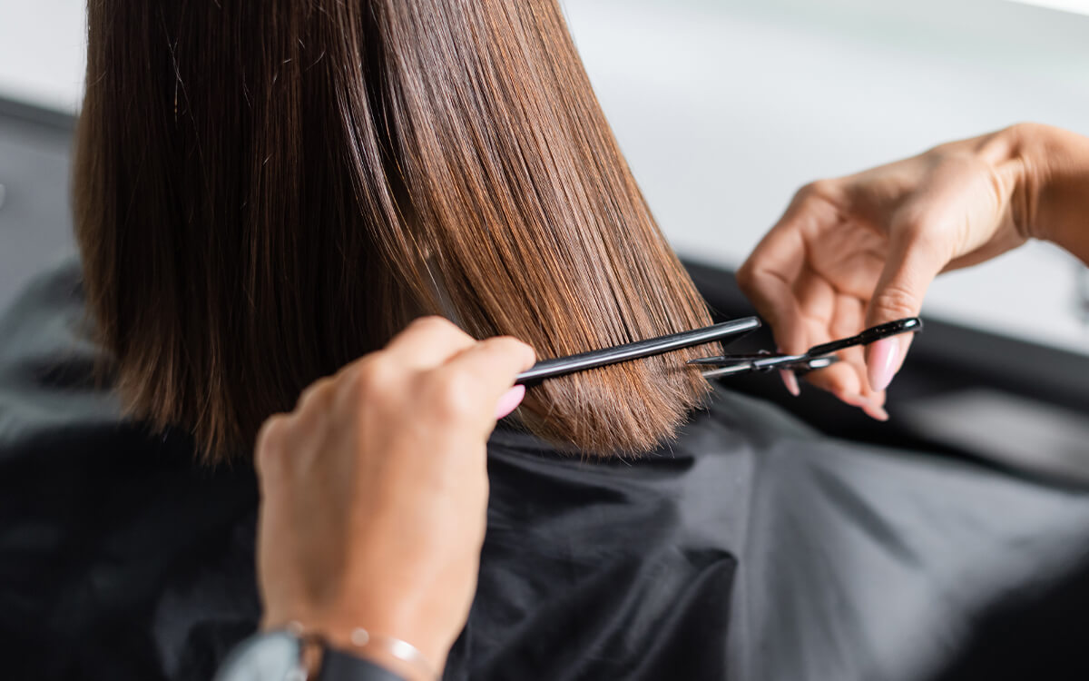 Oh no! Dit is de grootste fout die je kunt maken bij de kapper