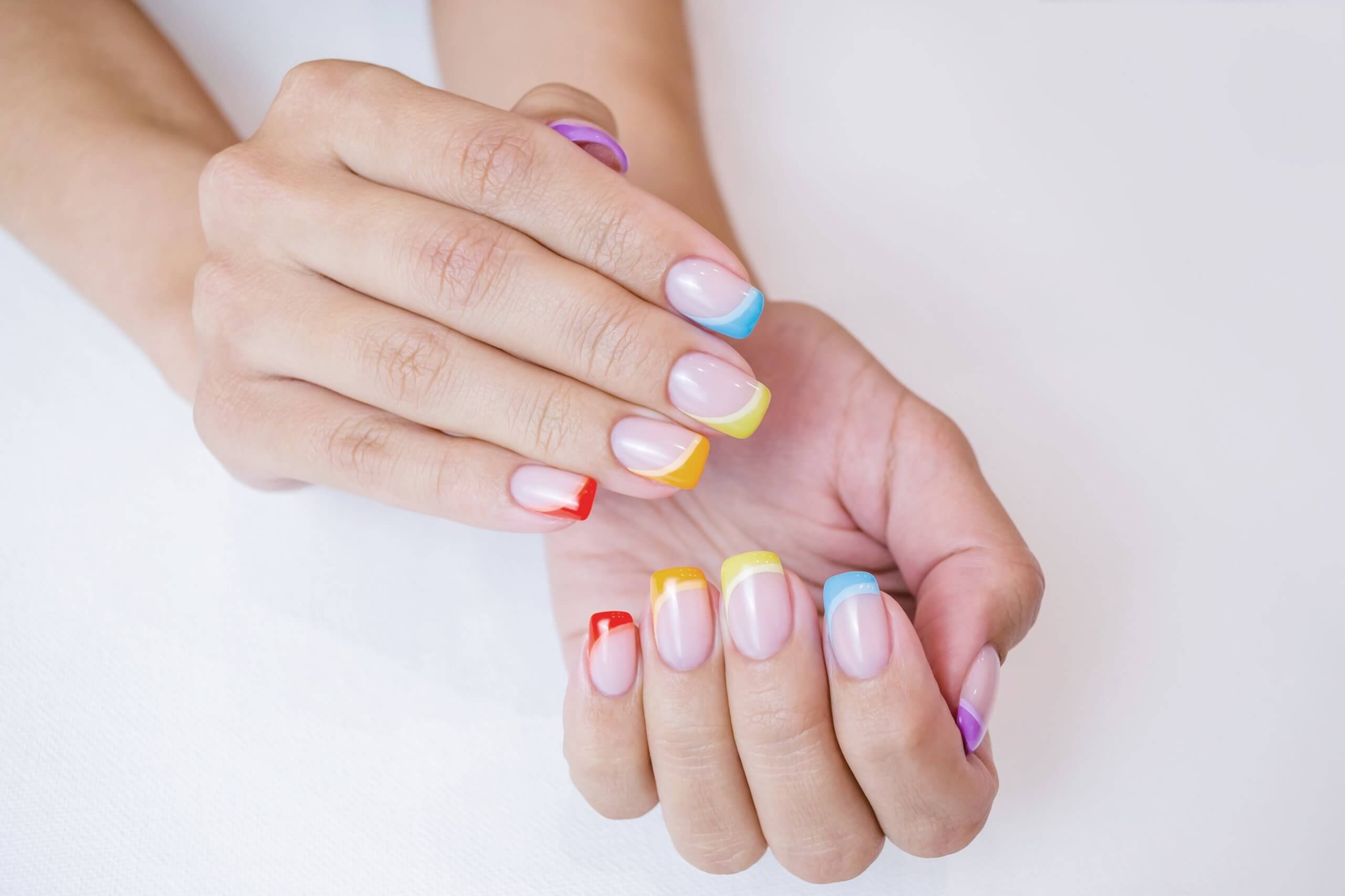 Nails on trend: alles over de French tips twist